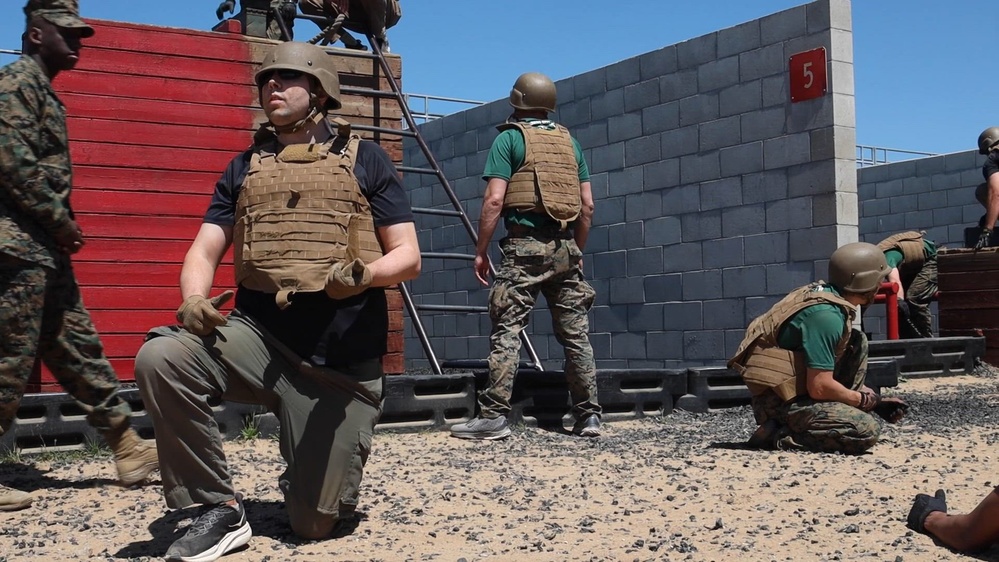 DVIDS - Video - 12th MCD hosts Mini-OCS: Leadership Reaction Course B-Roll