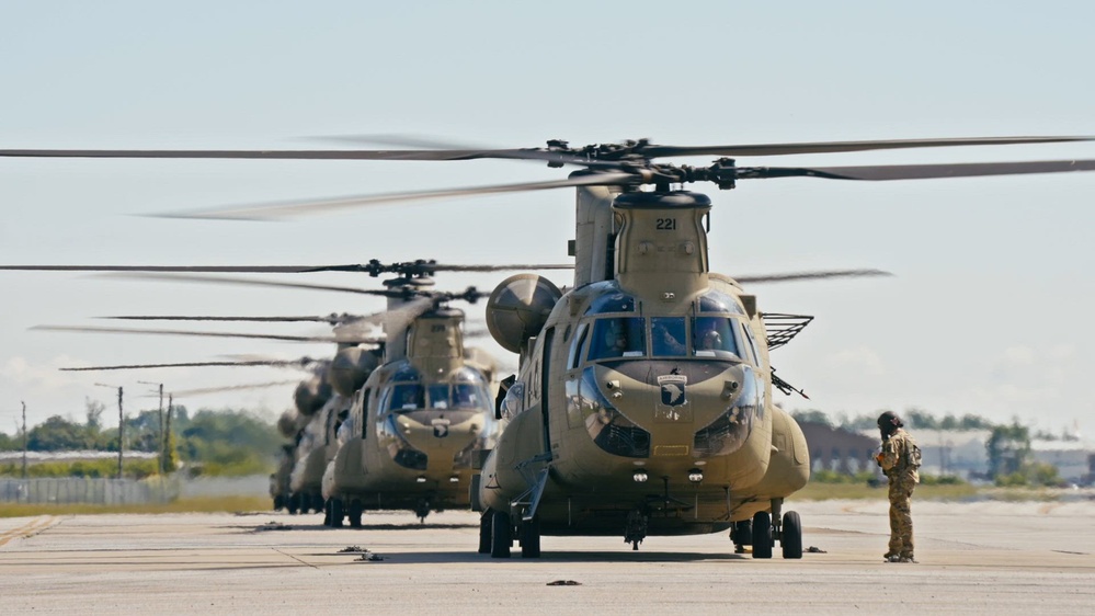 DVIDS - Video - 101st CAB & 82nd CAB Fly into JRTC