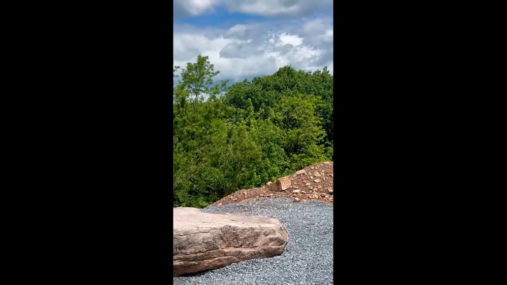 DVIDS - Video - Blue Angels conduct flyover at Fort Indiantown Gap’s ...