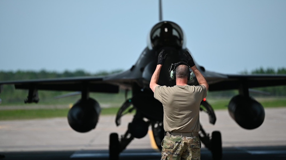 DVIDS - Video - F-16 Launch