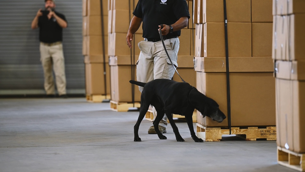 DVIDS - Video - TSA leads study on explosive substance detection at 433AW