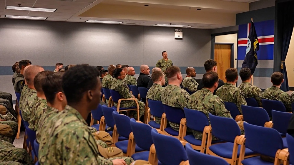 DVIDS - Video - Adm. Stuart B. Munsch visits U.S. VP Squadrons in Iceland
