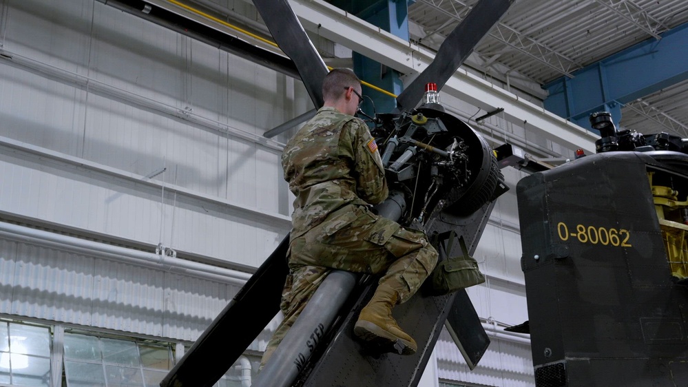 DVIDS - Video - MOS 15D Aircraft Powertrain Repairer-15 Second Version