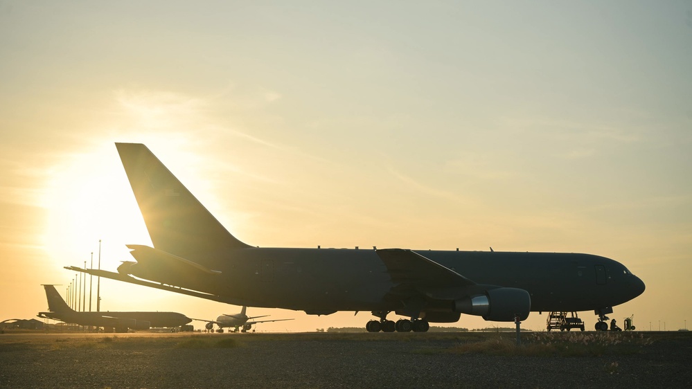 DVIDS - Video - AMC Airmen prepare KC-46 for night air refueling ...