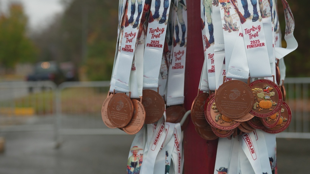 DVIDS - Video - 2025 Marine Corps Marathon Turkey Trot