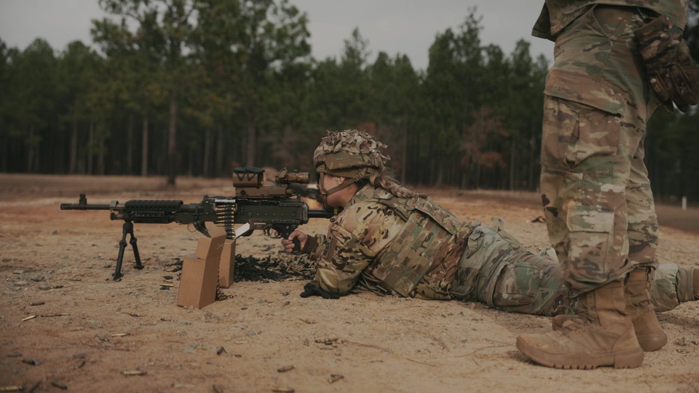 DVIDS - Video - Gladius Paratroopers | M240 and M249 Machine Gun Range