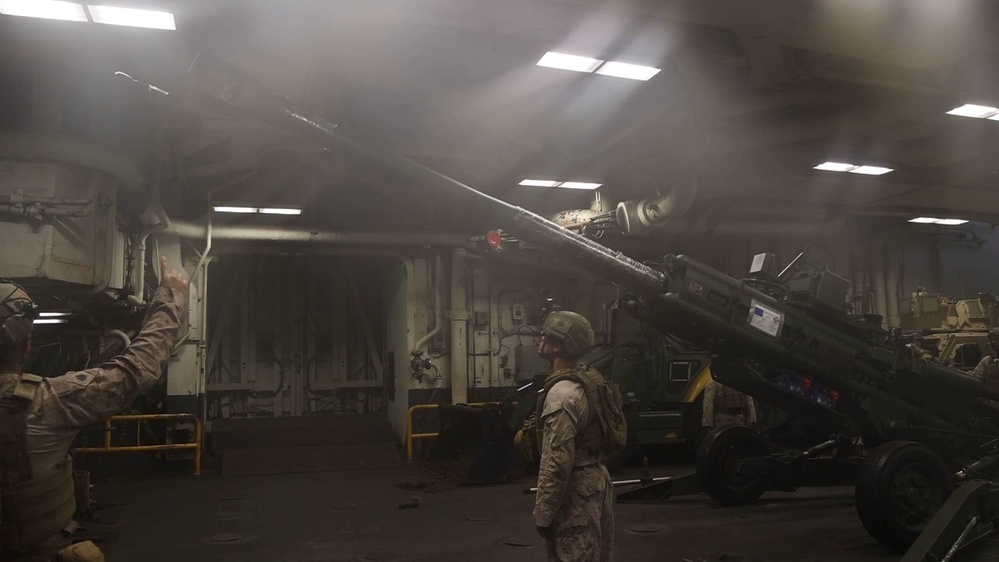 DVIDS - Video - 22nd MEU(SOC) | Artillery Battery Training While Underway