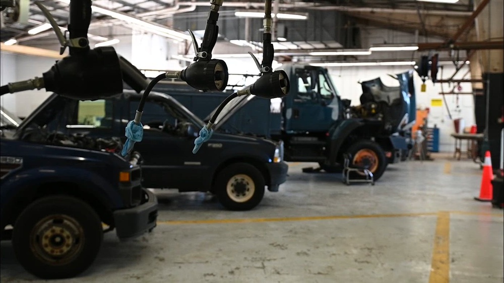 DVIDS - Video - 6th LRS Vehicle Management Flight: B-Roll