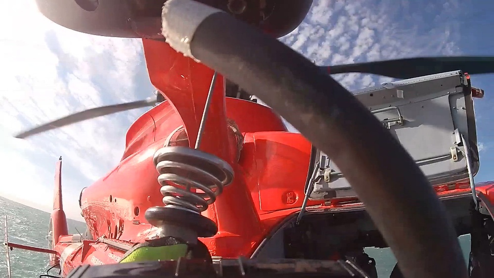 DVIDS - Video - Coast Guard assists flooding vessel near Galveston