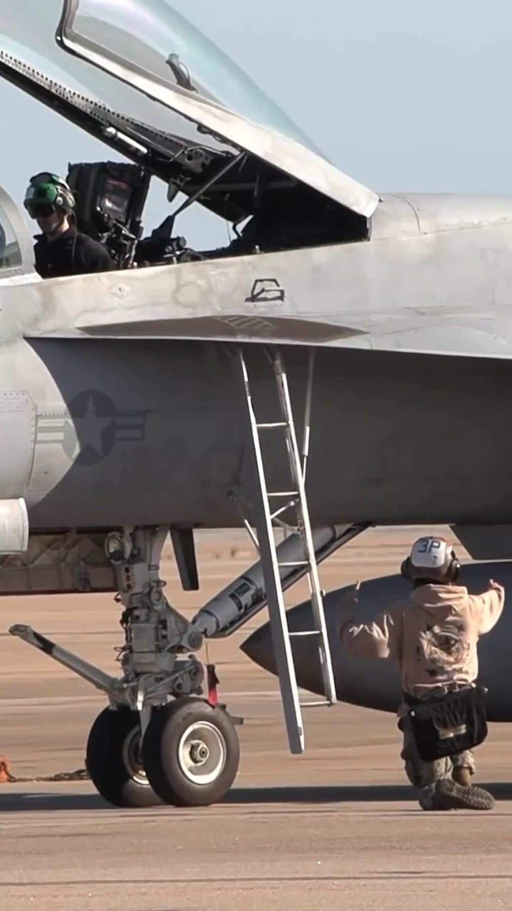 DVIDS - Video - Sailors and pilots prepare and execute flight ...
