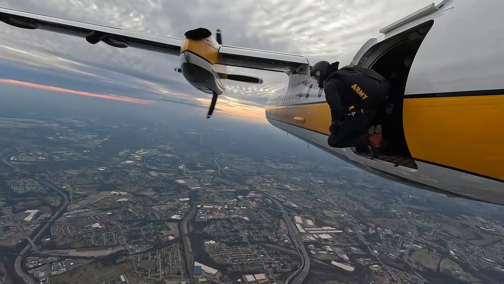 DVIDS - Video - Golden Knights jump into the 2025 Army Navy Football Game