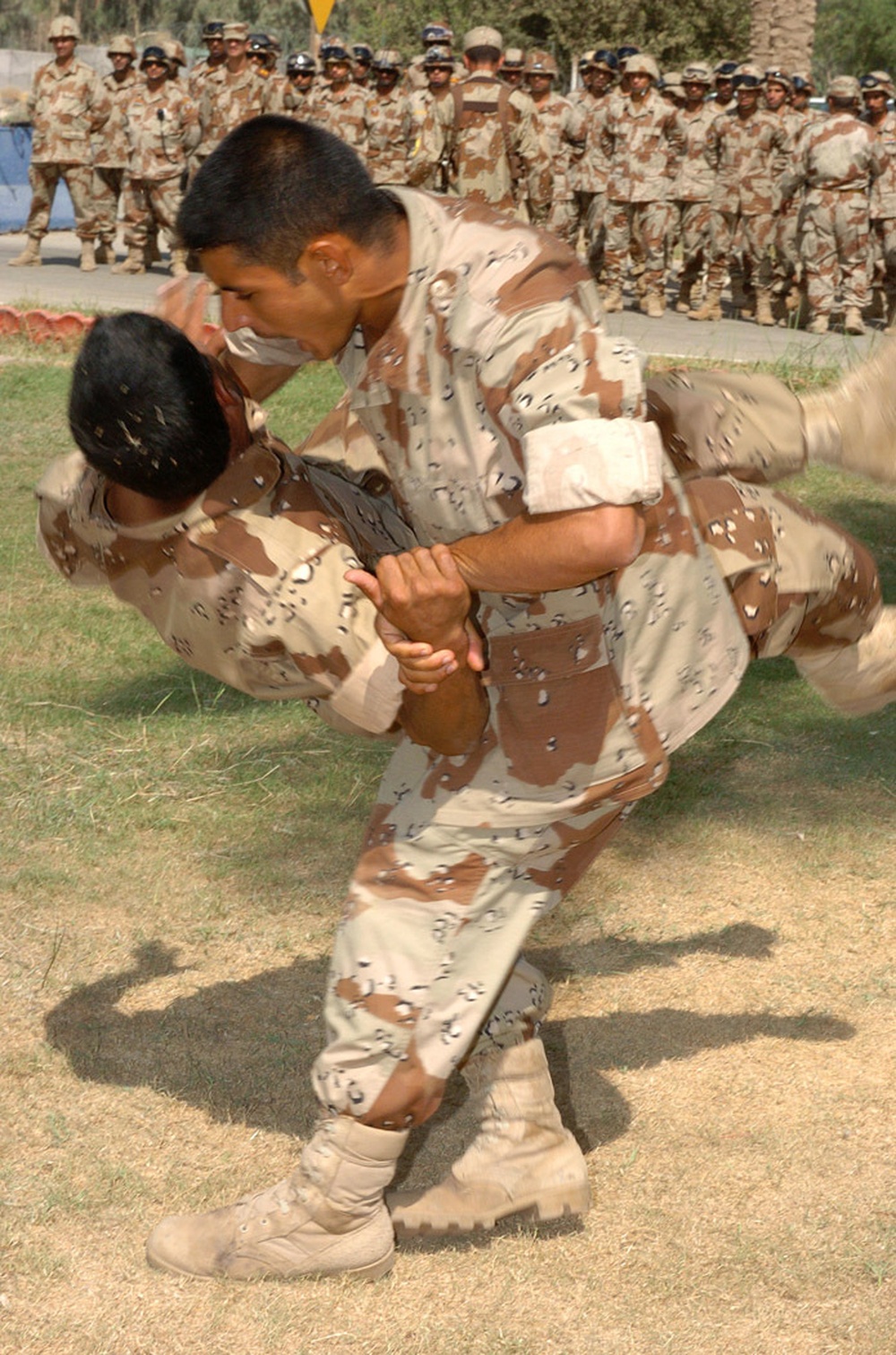 DVIDS - News - Iraqi Army Soldiers graduate commando course