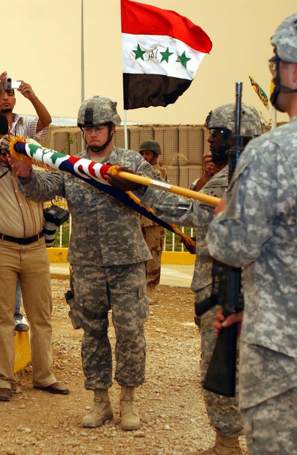 DVIDS - Images - MND-B transfers Najaf province [Image 263 of 270]