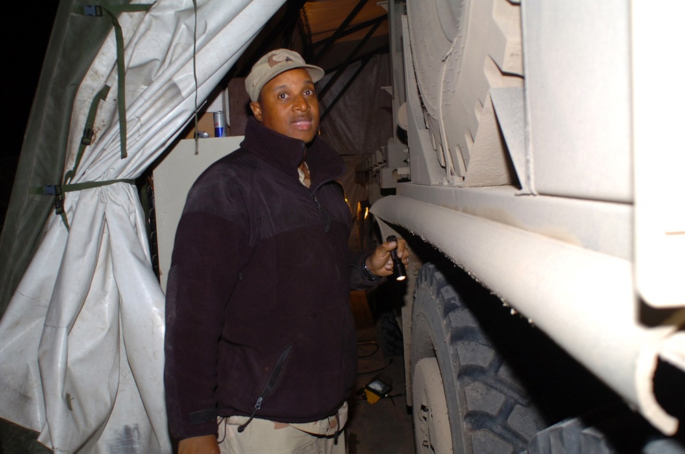 DVIDS - News - Mechanics provide support