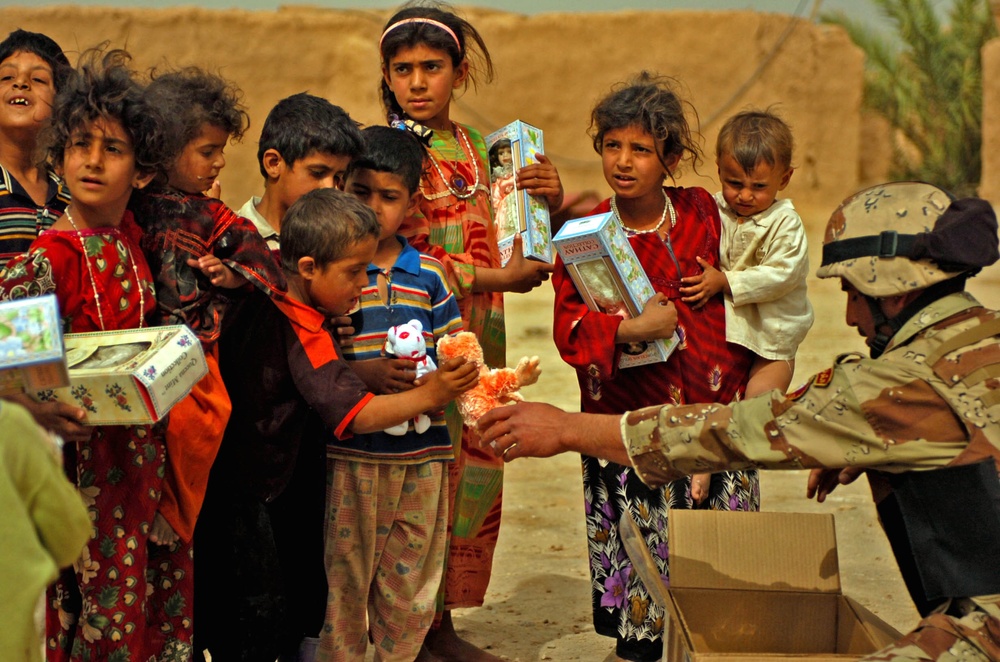 DVIDS - News - IA Humanitarian Mission Brings Smiles to Poor Village