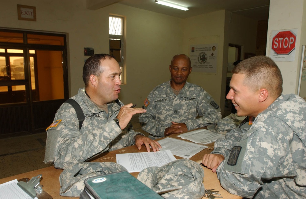DVIDS - News - Signal battalion keeps Soldiers communicating