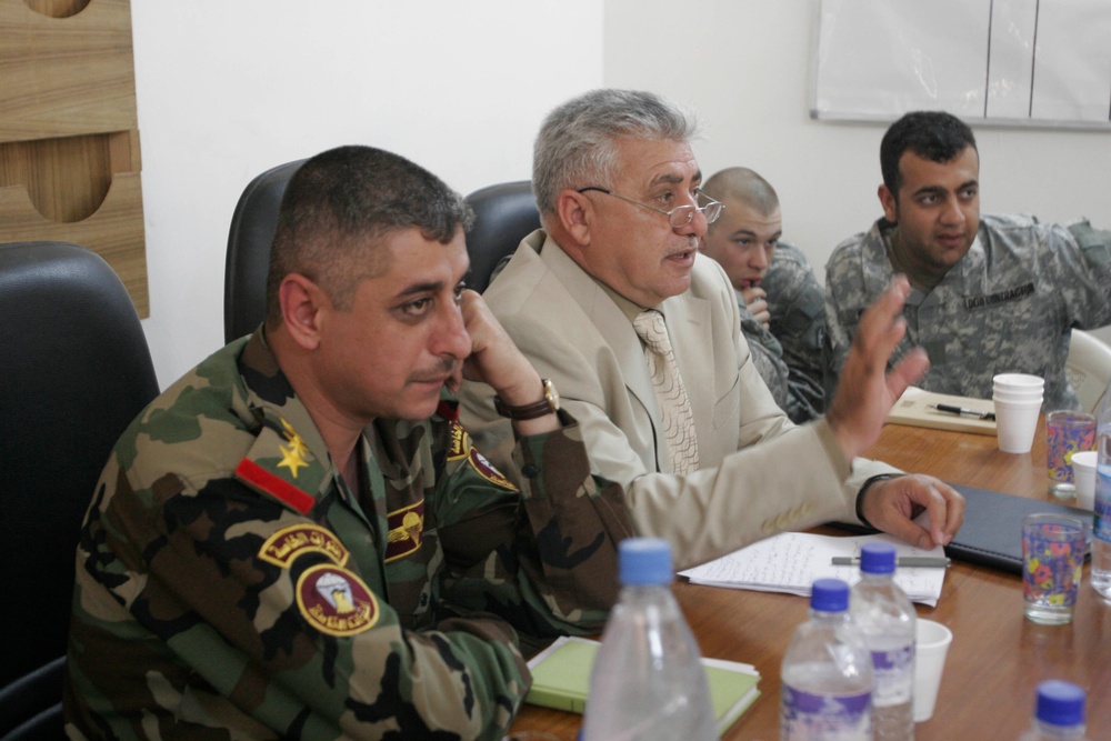 DVIDS - News - Sheiks, city councilmen work to improve Mahmudiyah