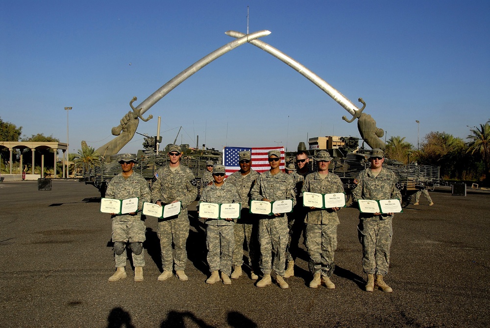DVIDS - News - MND-B Soldiers renew commitment to Army DVIDS - News - MND-B Soldiers renew commitment to Army