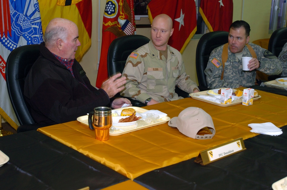 DVIDS - Images - Thanksgiving breakfast with the Secretary of the Army ...