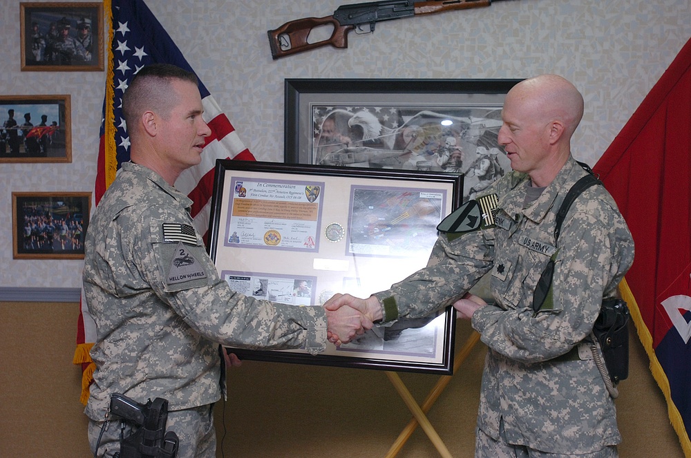 DVIDS - News - Aviation unit recognized for historic air assault