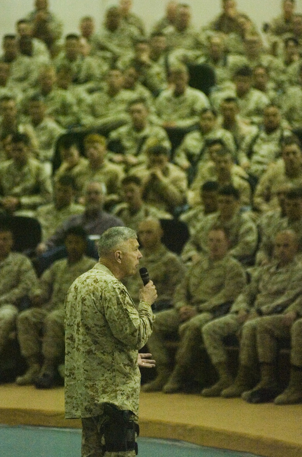 DVIDS - Images - Commandant speaks to Marines on Camp Fallujah [Image 1 ...