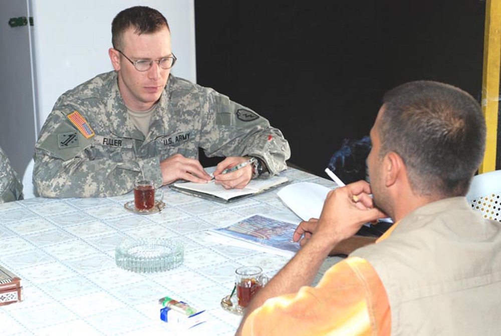 DVIDS - News - Wolfhounds facilitate economic success in Hawijah, Iraq