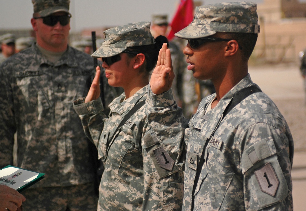 DVIDS - News - Married Soldiers Renew Army Vows DVIDS - News - Married Soldiers Renew Army Vows