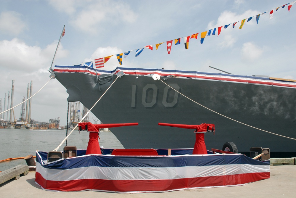 DVIDS - Images - New Ship Christened in Texas [Image 1 of 3]