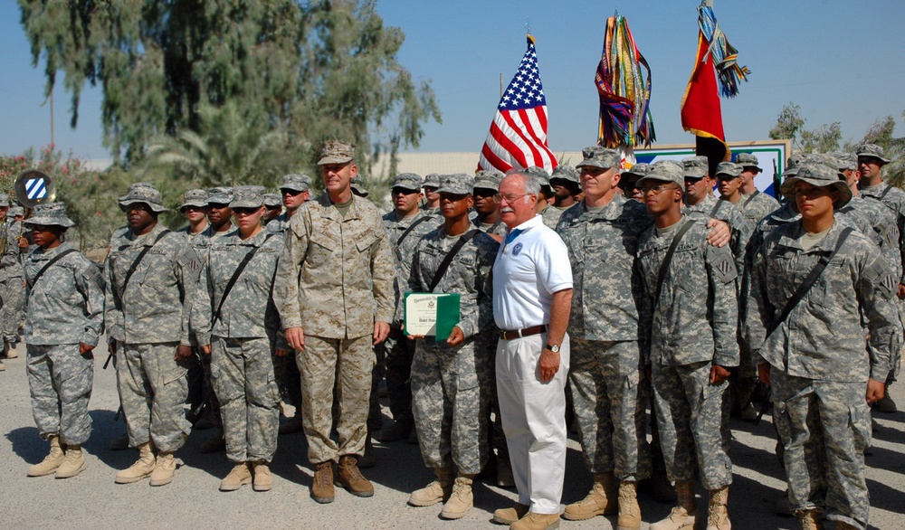 DVIDS - News - Chairman of Joint Chiefs of Staff re-enlists Commando ...