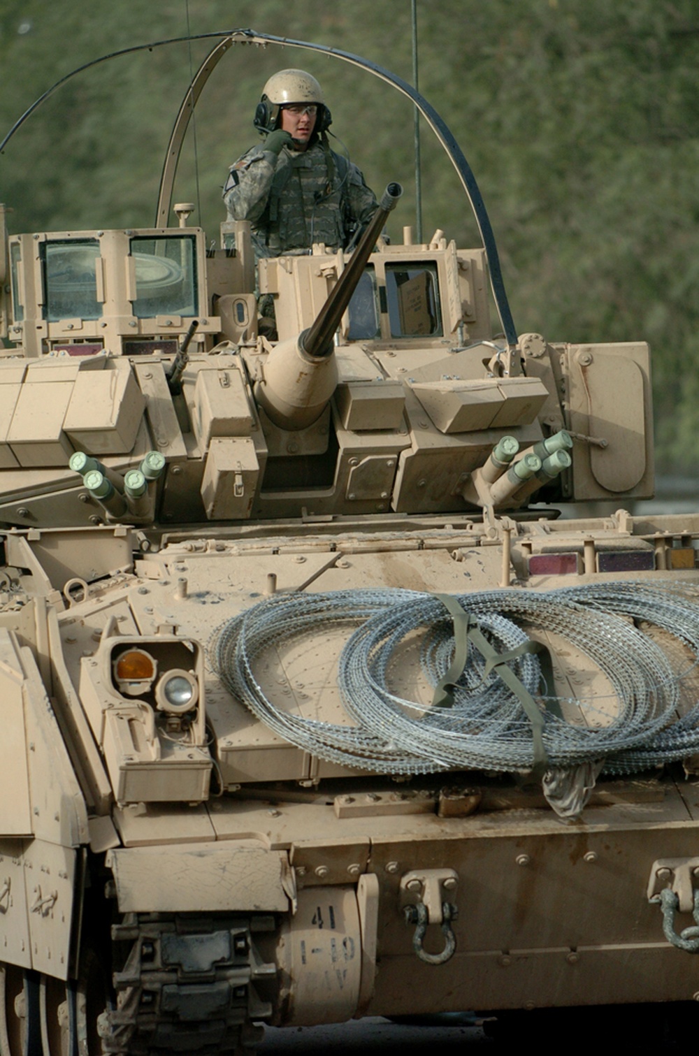 DVIDS - News - Cav Soldiers receive valor awards for courage under fire