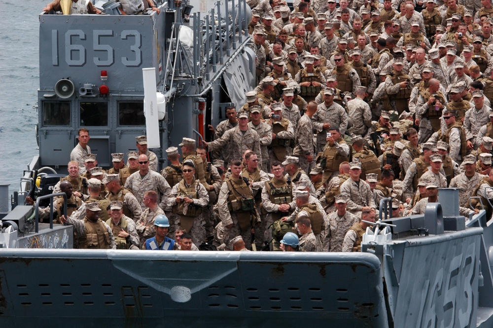 DVIDS - Images - Kearsarge prepares for deployment [Image 1 of 4]