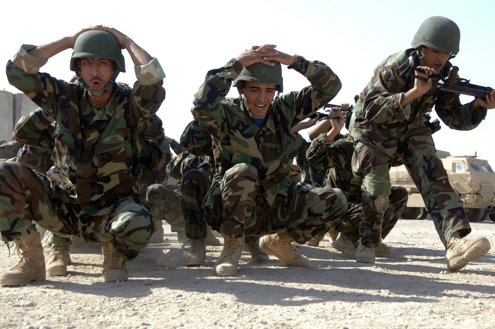 DVIDS - Images - Iraqi Security Forces Train at Forward Operating Kalsu ...