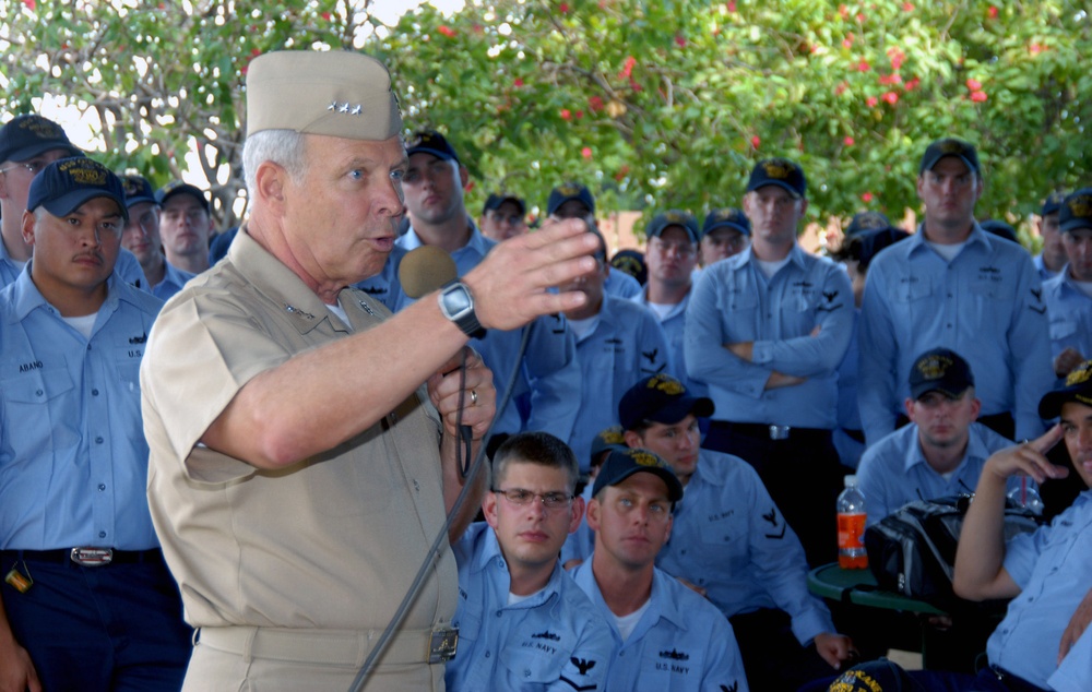 DVIDS - Images - Naval Surface Forces Commander Speaks to Pearl Harbor ...