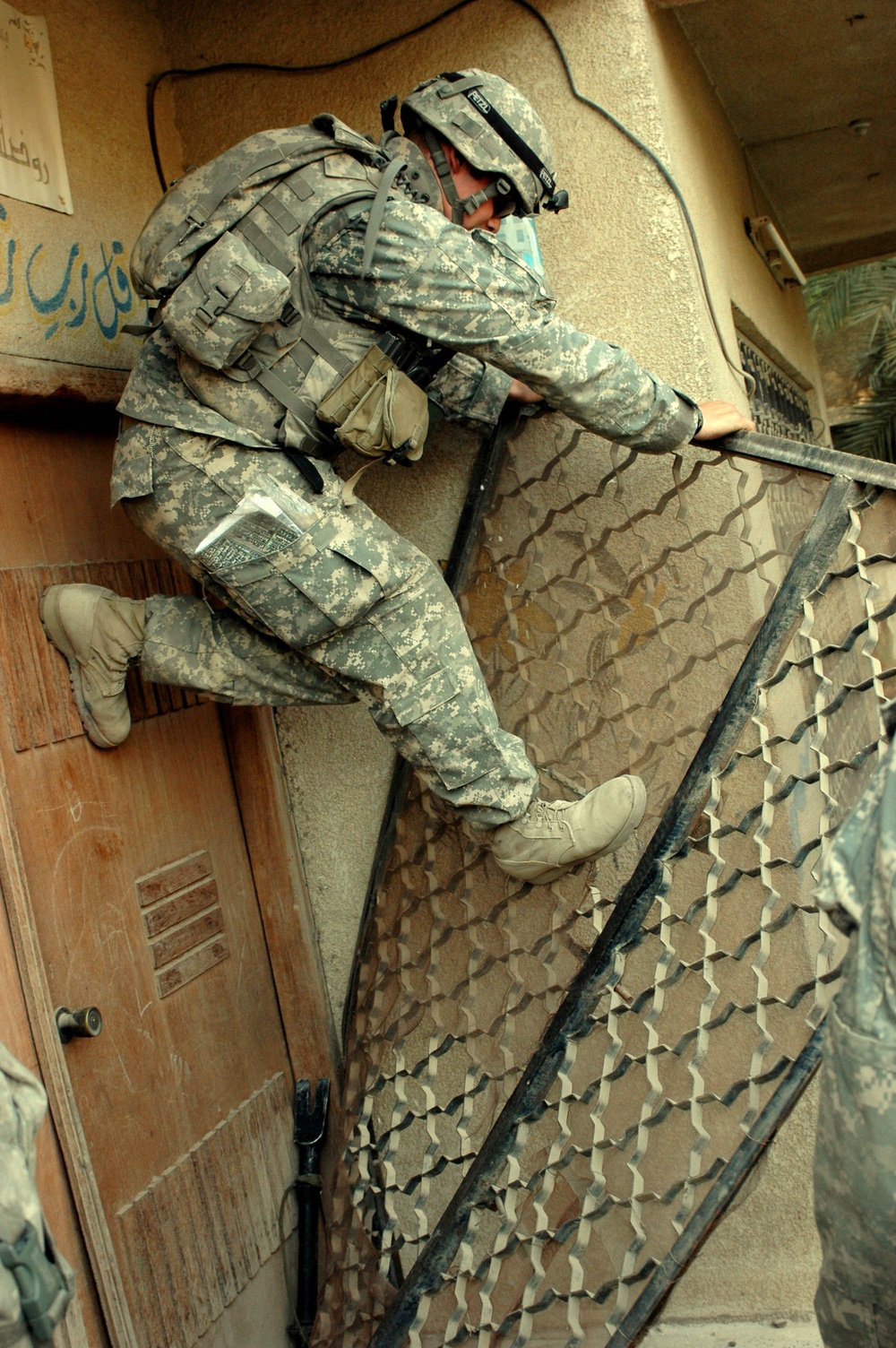 DVIDS - News - Stryker troops clearing East Rashid neighborhoods