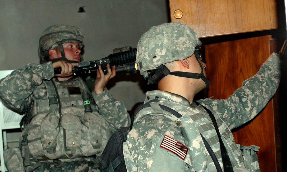 DVIDS - News - Stryker troops clearing East Rashid neighborhoods