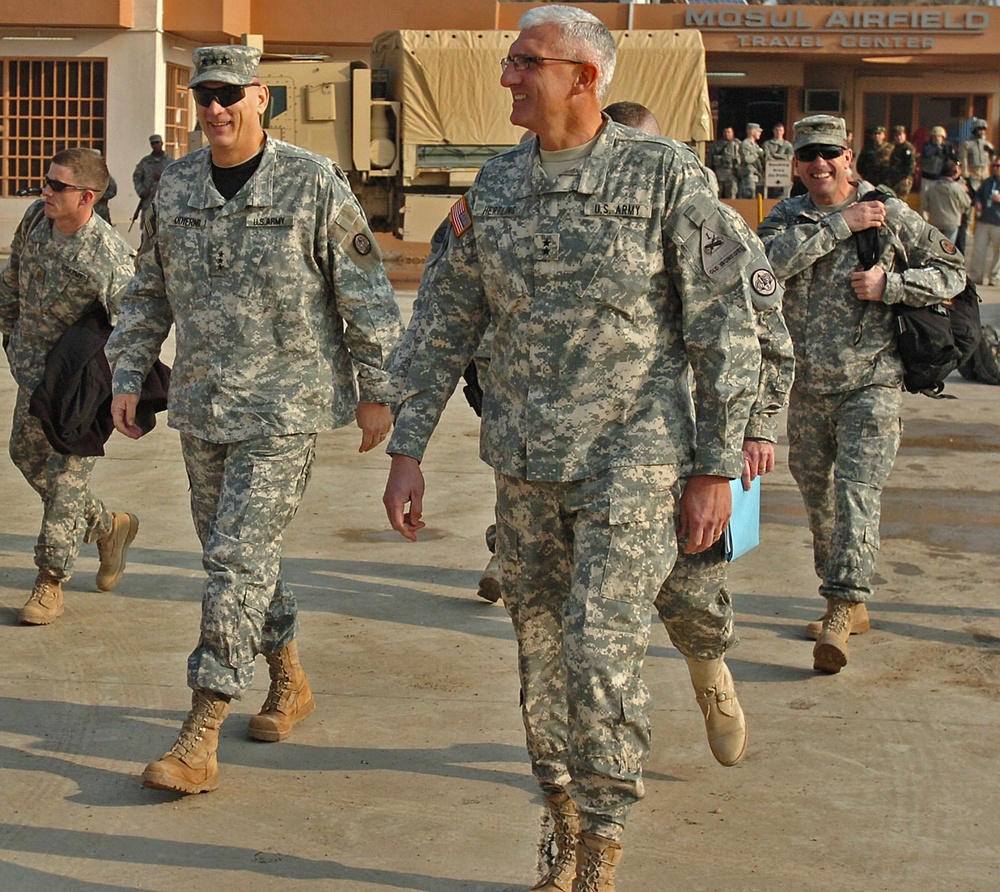 DVIDS - Images - Iraqi, U.S. Military Leaders Meet in Mosul [Image 1 of 4]