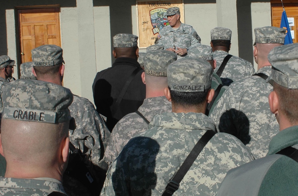 DVIDS - News - Army Vice Chief of Staff visits FOB Salerno