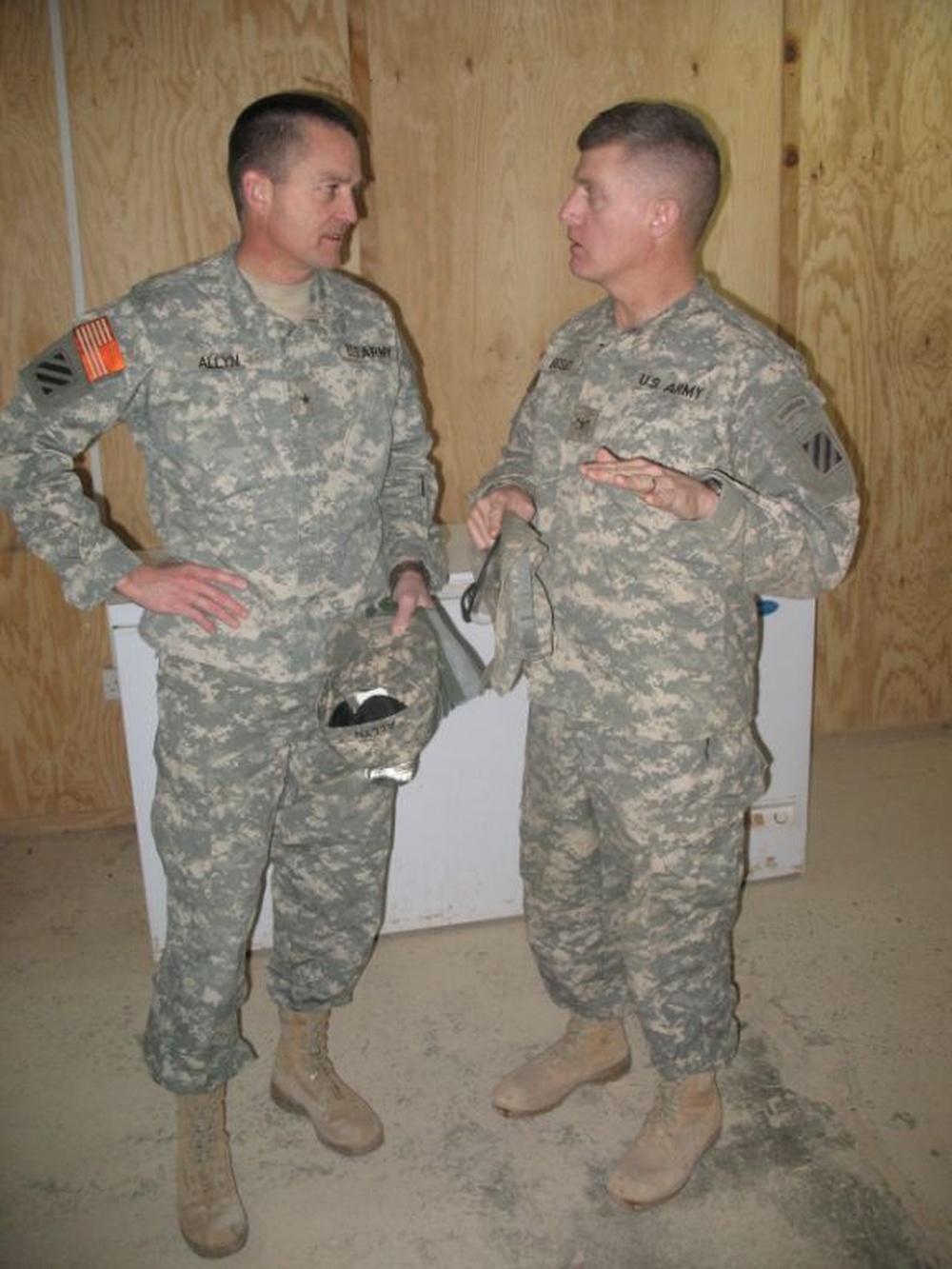 DVIDS - News - Former 3rd HBCT commander visits FOB Hammer