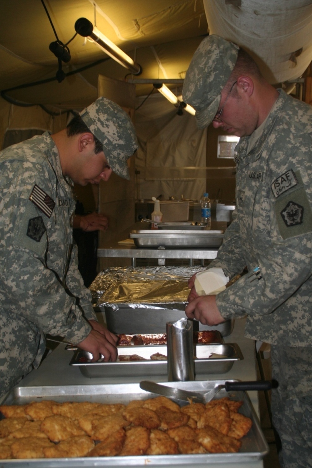 DVIDS - News - Army cooks provide a taste of home during deployments