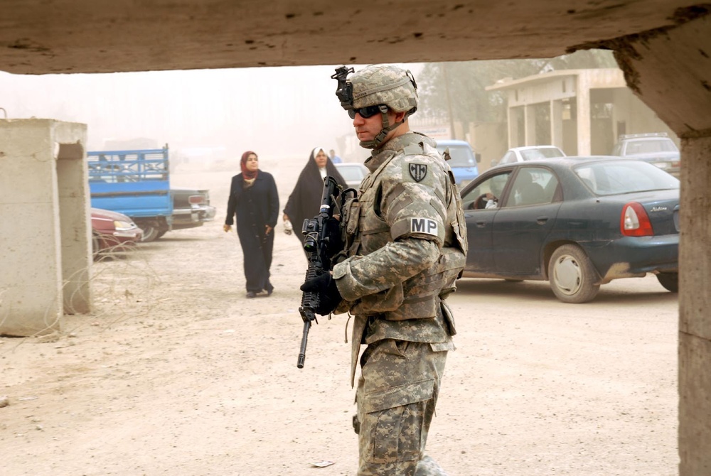 DVIDS - Images - IA Instruct IP on Station Security Operations [Image 1 ...