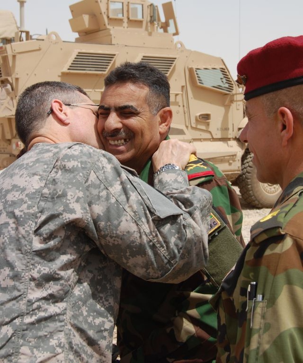 DVIDS - News - IA commander visits FOB Hammer