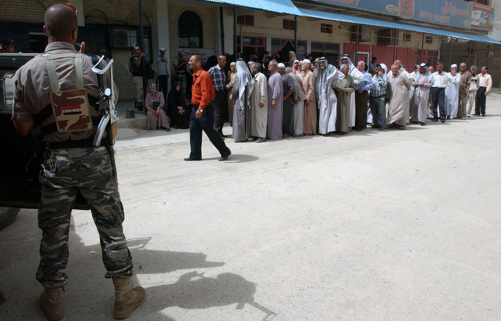 DVIDS - News - New bank opens in Rashid's center of commerce