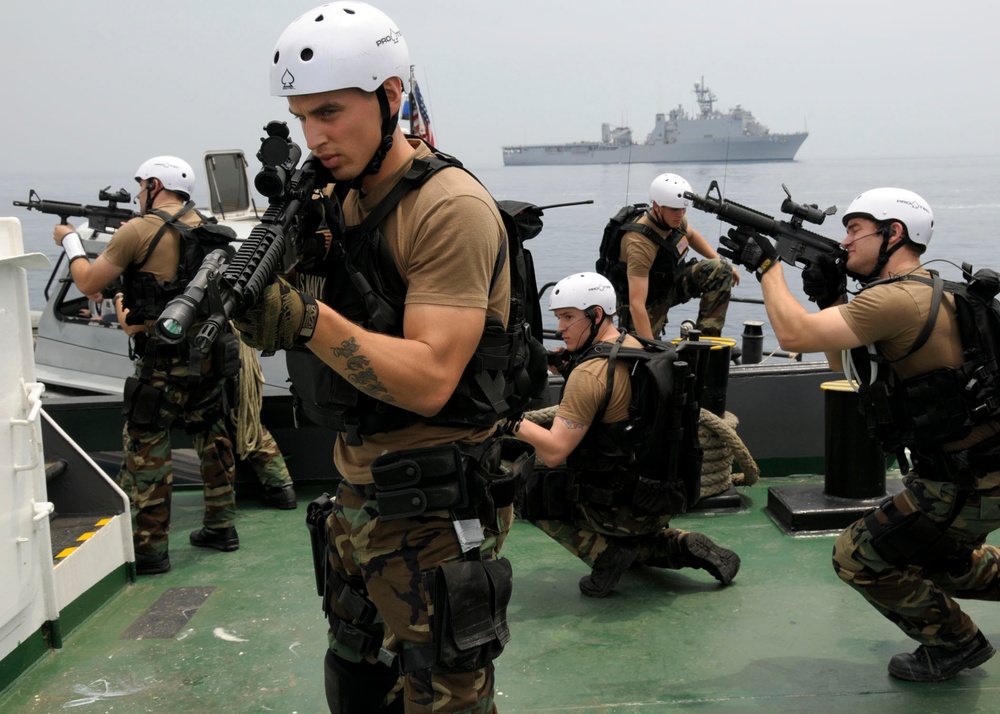 DVIDS - Images - Setting security parameters [Image 1 of 2]