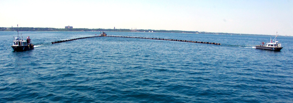 DVIDS - Images - Simulated oil spill disaster [Image 2 of 2]