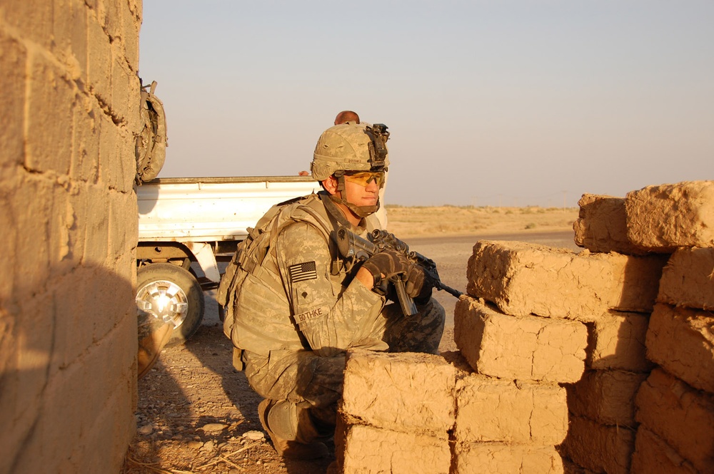 DVIDS - Images - Wolfhounds Conduct Operation Gunslinger Prowl III ...