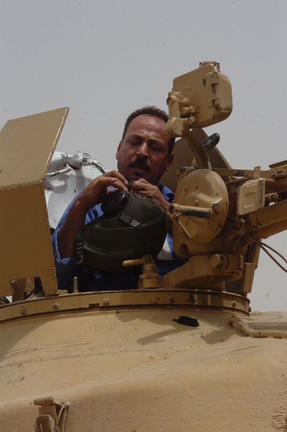 DVIDS - News - Iraqi Army increase communications capabilities