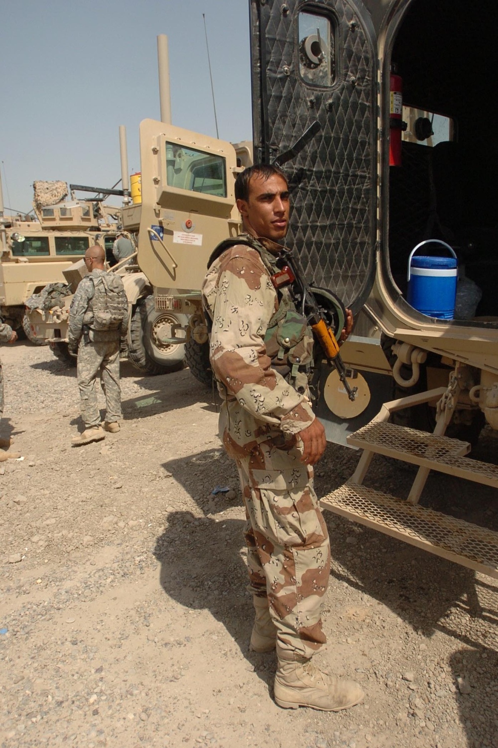 DVIDS - News - Rakkasans train IA on route clearance operations