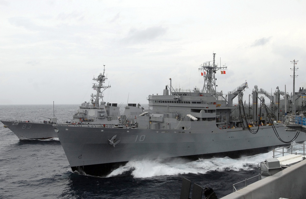 DVIDS - Images - USNS Bridge, USS Howard Replenish at Sea