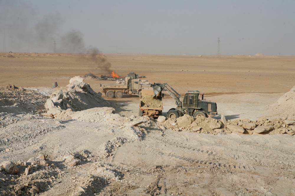 DVIDS - News - Seabees build camp at Al Qa'im