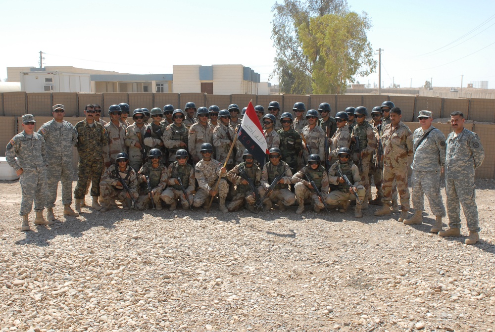 DVIDS - News - Iraqi Soldiers train-up to become leaders